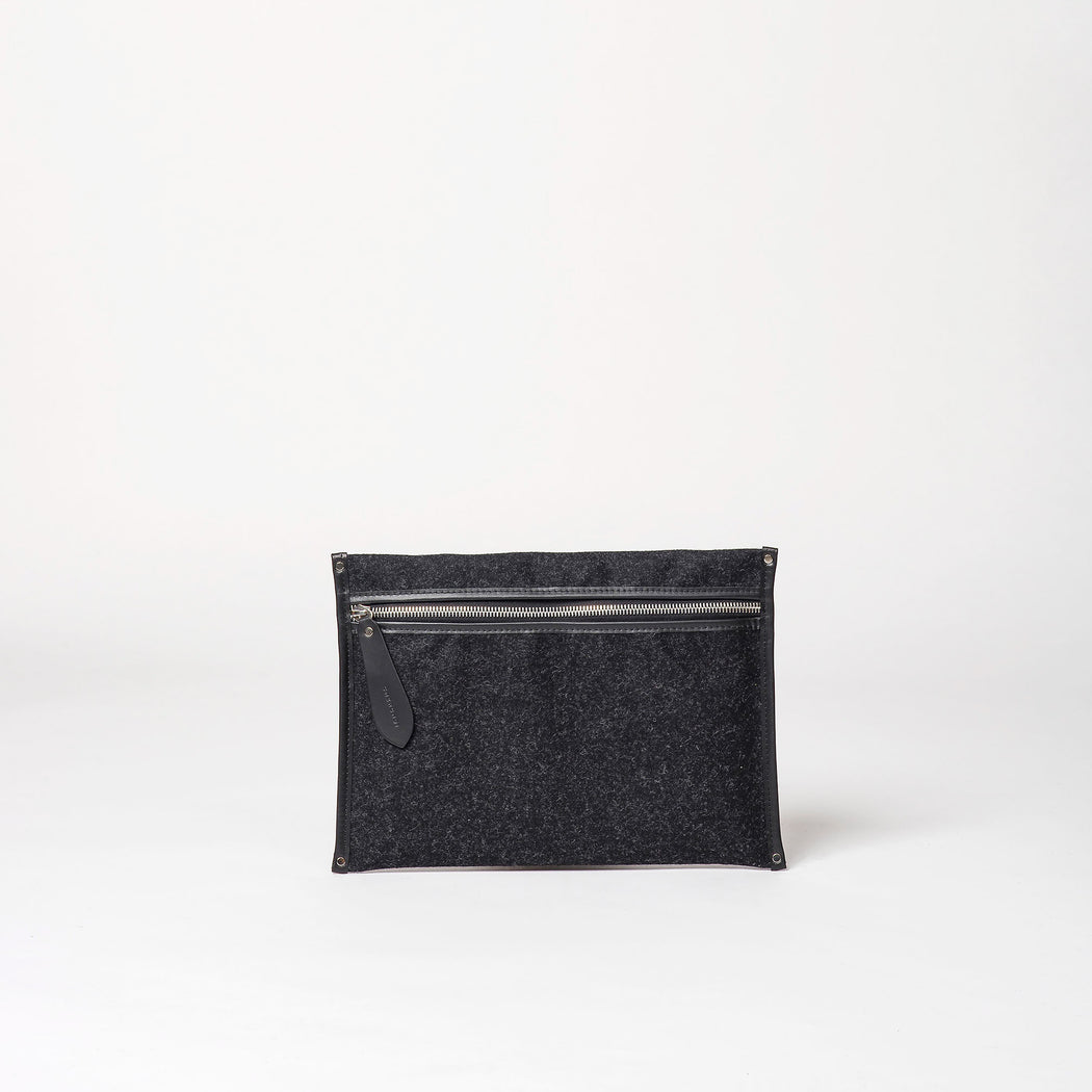 Cherchbi Made in England - Large Men's Docket Zip Pouch — CHERCHBI